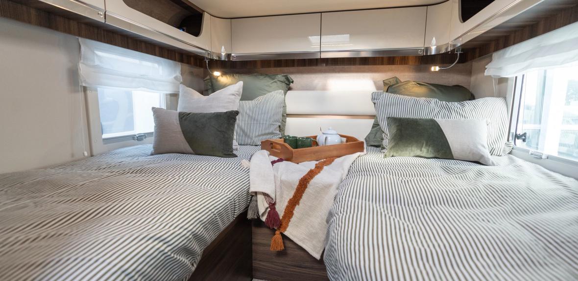 Wanderer - 4 Berth Campervan & Motorhome Hire | Britz NZ